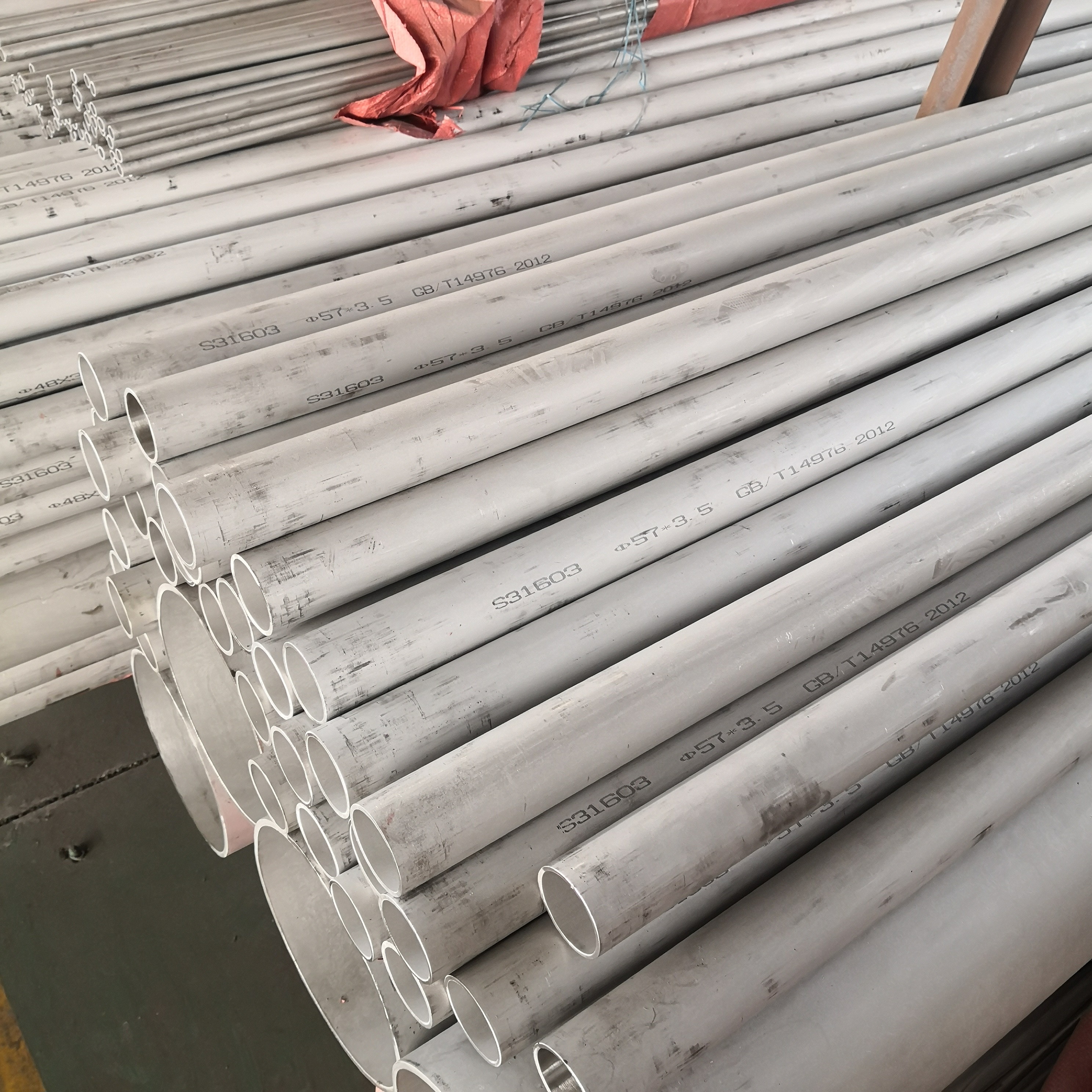 304l 306l Seamless Pipe Ss 304 Sch 10 Schedule 20 Din 2391 Din 2448
